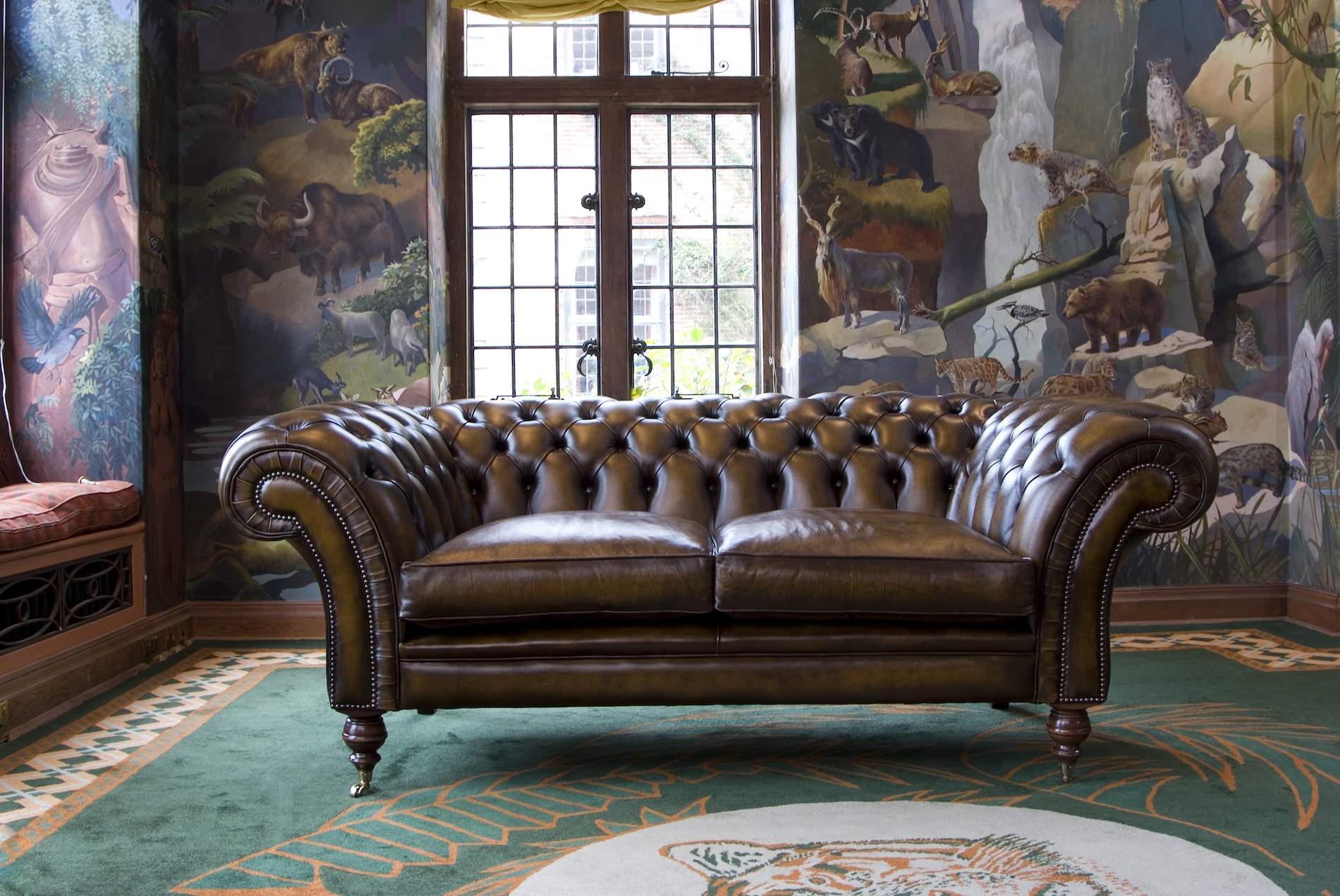 Royal Chelsea Chester 2 Seater – Leather Workshops